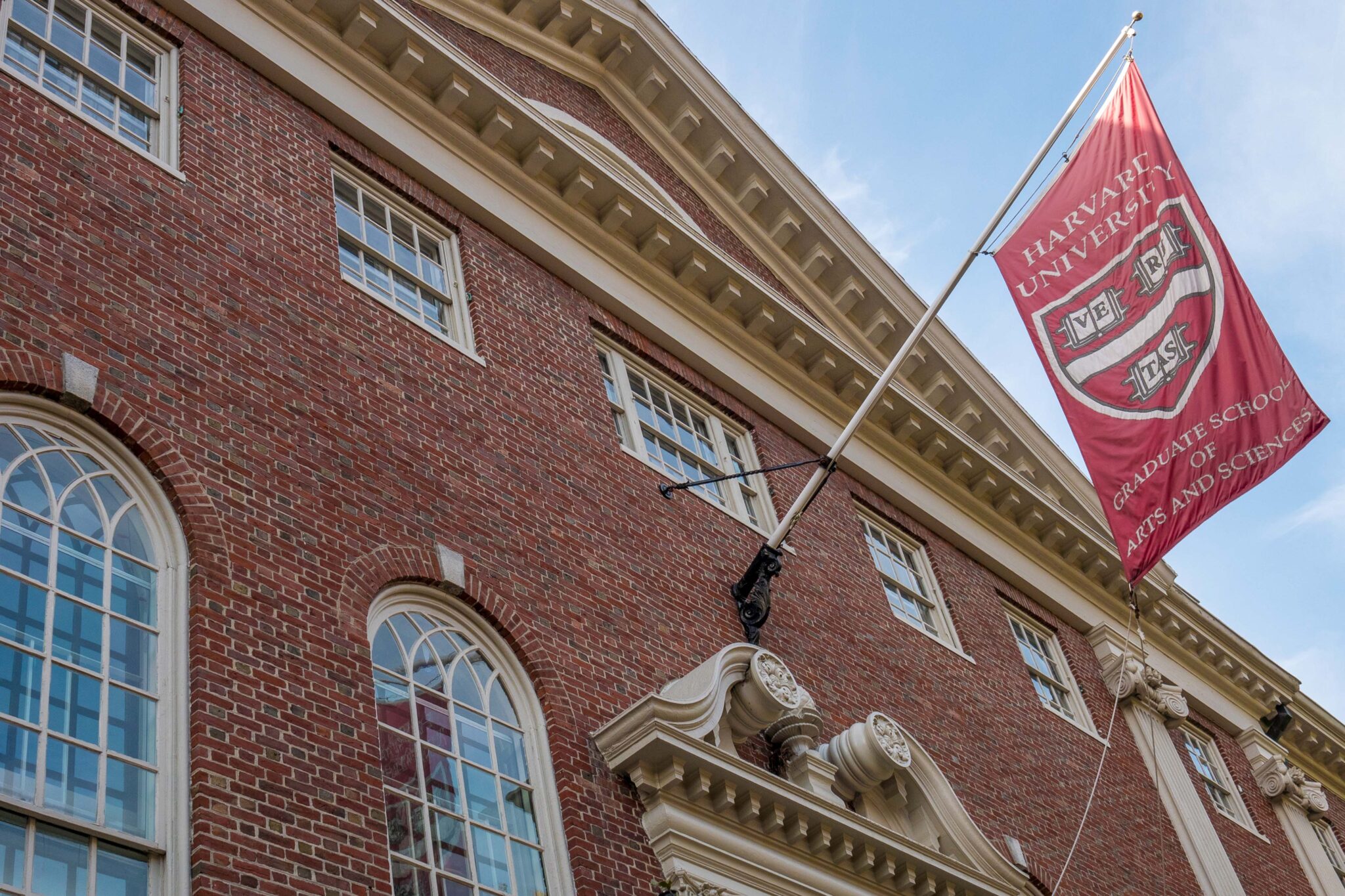 Will Harvard Go Full Hillsdale? - Victor Davis Hanson